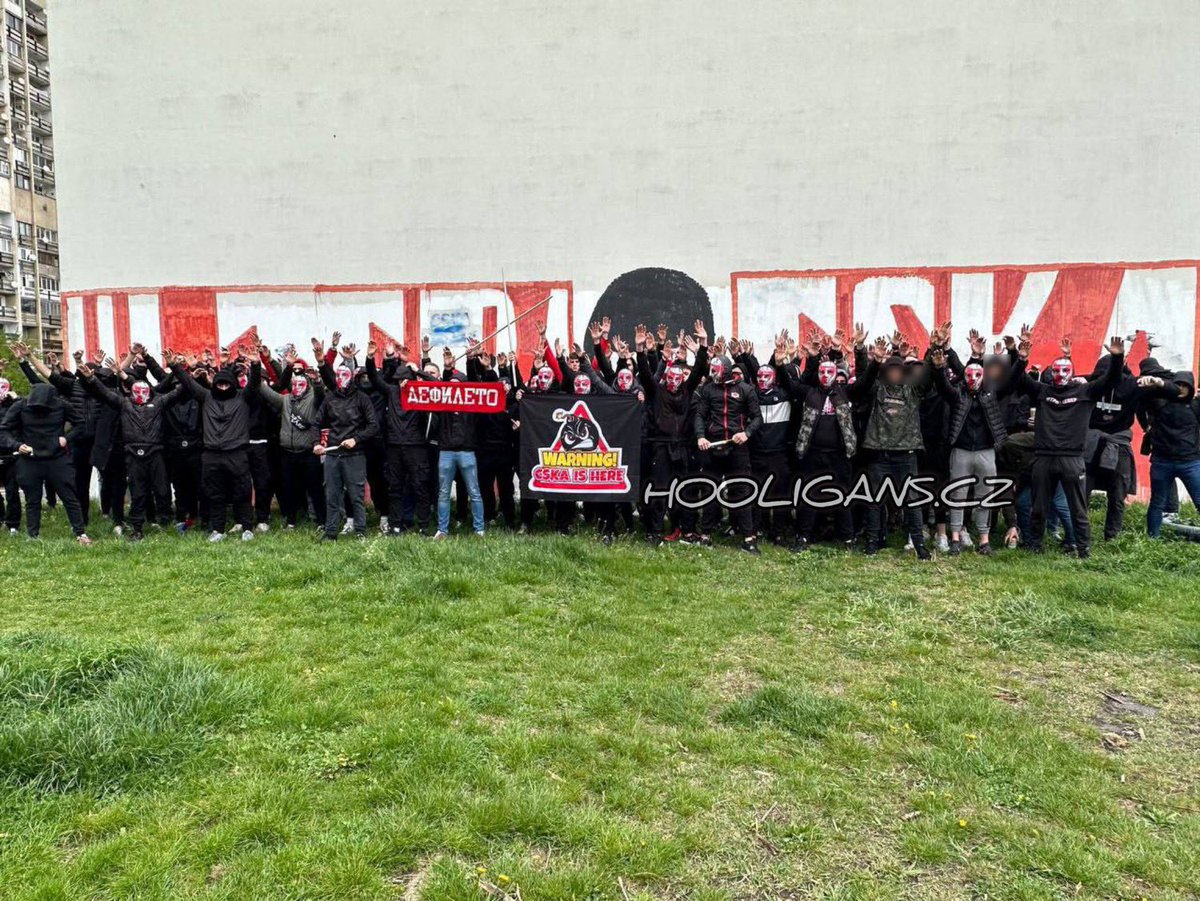 Hooligans.cz Official on Twitter: "17.04.2023🇧🇬CSKA Sofia (CSKА ÜBER ALLES) before derby with ...
