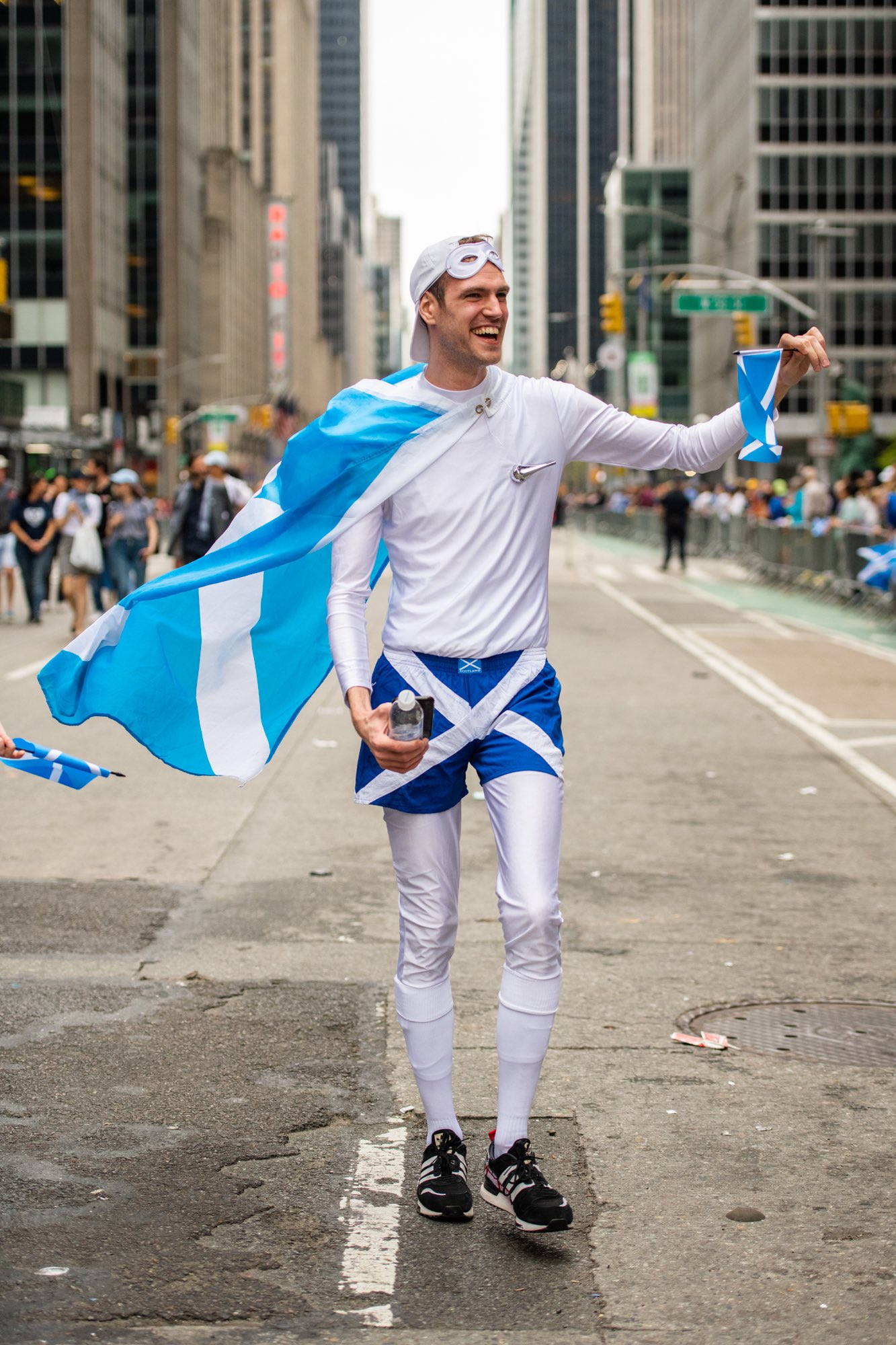 Noisemaker on Twitter: "SCOTS at Tartan Day Parade @nyctartanweek @ScotGovUSA @ASFevents ...