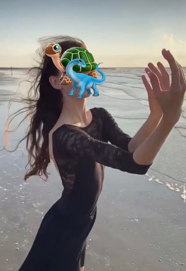 suzanne, 20y/o anorexic grandma on Twitter: "Old photos, as usual, from a beach shoot. I’ll ...