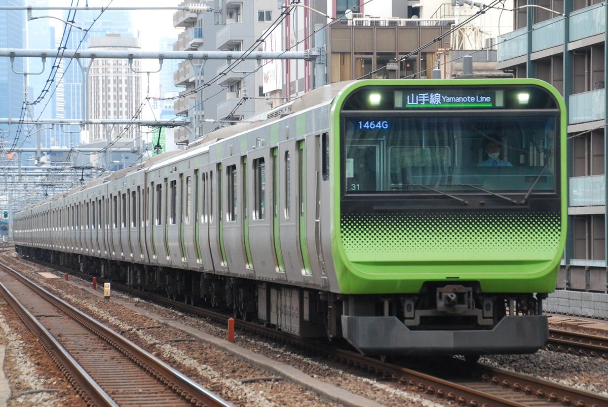 N-TRAL on Twitter: "山手線E235系 10号車だけ元E231系500番台だから屋根の形違うの面白い"