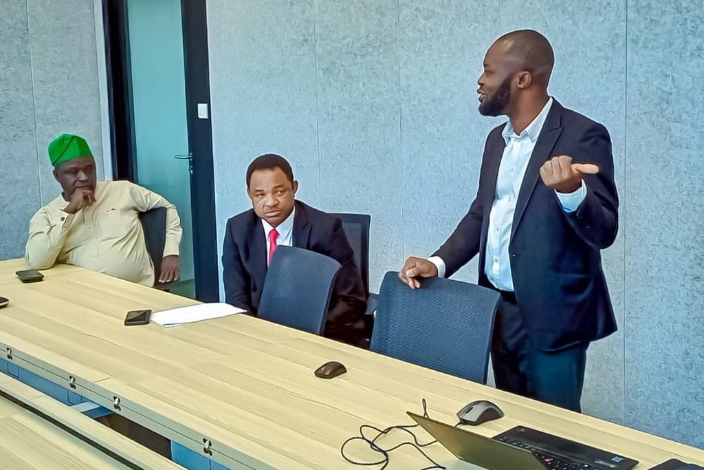 Change Maker💥🗣 on Twitter: "Plateau State Governor-elect, Barr. Caleb Mutfwang has met with ...