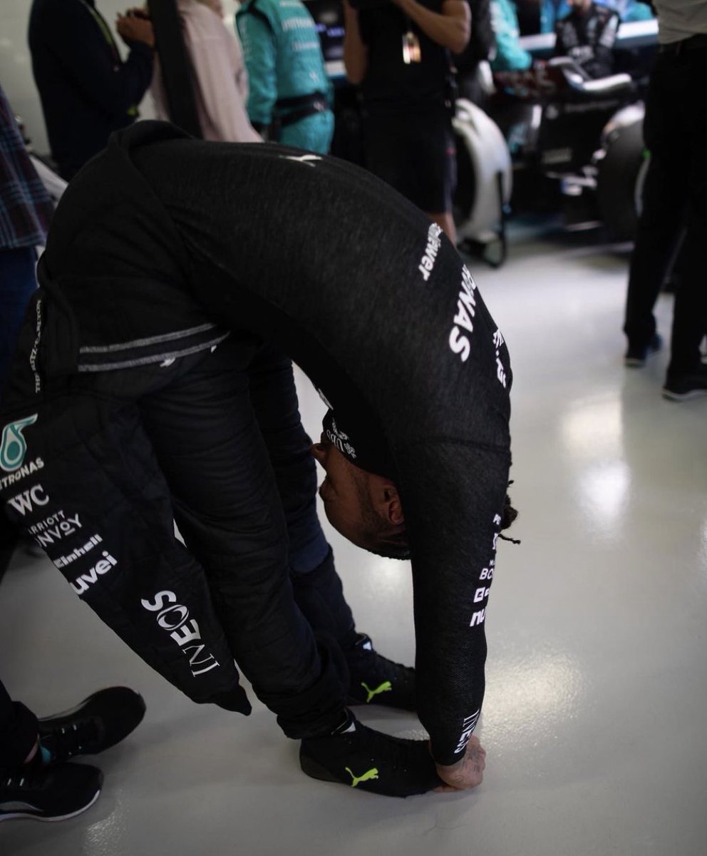 Felix🏁 ® On Twitter I Know Hes Tried To Suck His Own Dick At Least Once