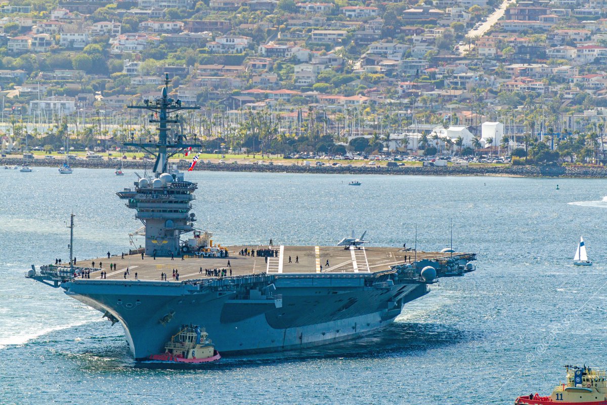 Frioacero on Twitter: "RT @WarshipCam: USS Theodore Roosevelt (CVN 71) Nimitz-class aircraft ...