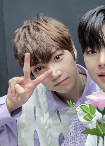 #1 echan lvr’s backup on Twitter: "i miss echan rn https://t.co/LrZSs3eEX5" / Twitter