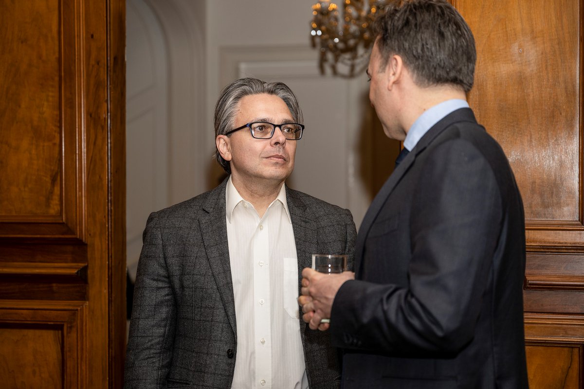 Grytulf Vankelhane 🇸🇪 🇷🇺🇭🇺💉 on Twitter: "RT @erikalmqvist: På USA:s ambassad firades i helgen ...