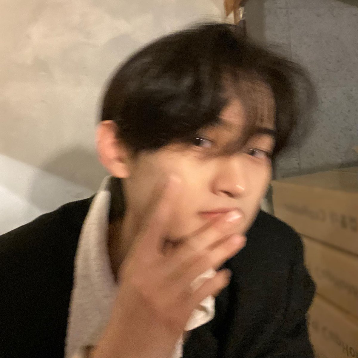 ًshi On Twitter Hes So Pretty What The Fuck