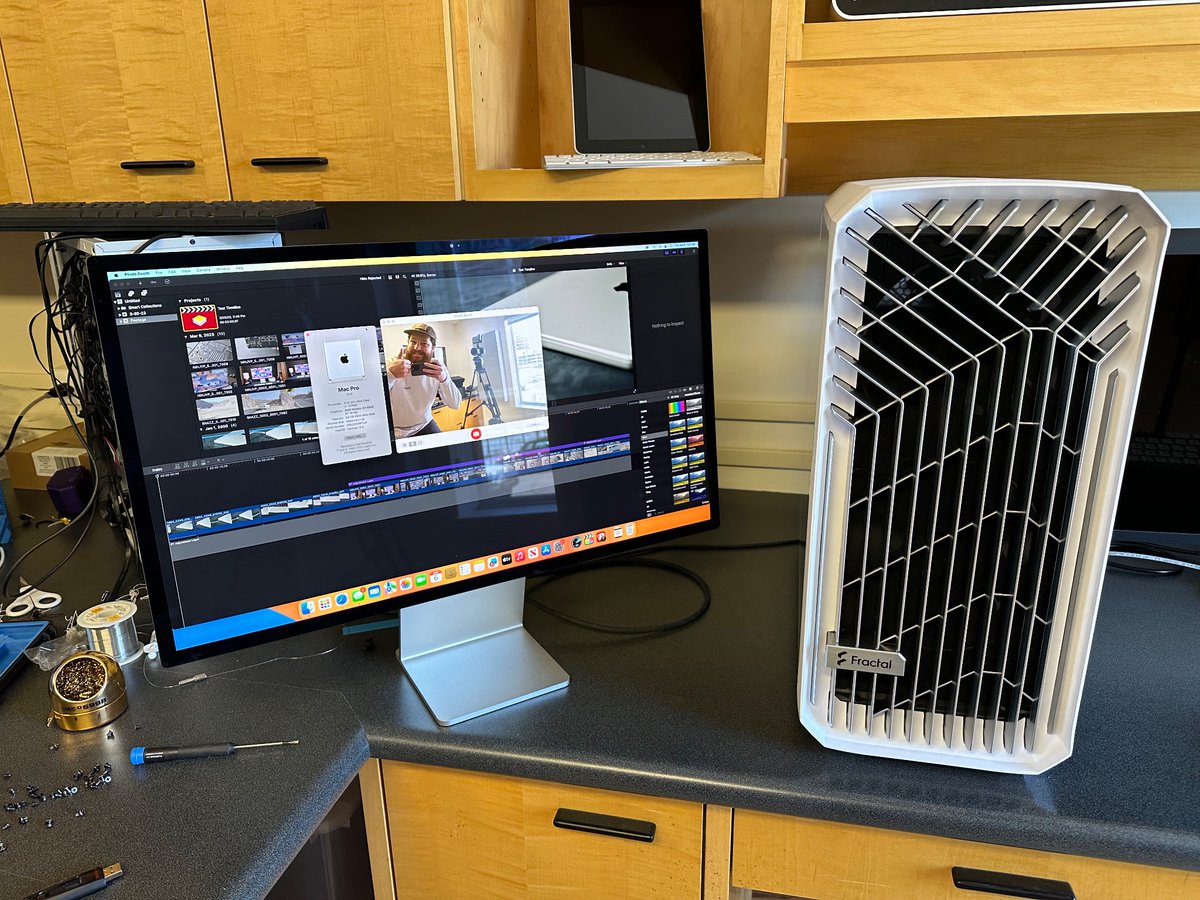 Snazzy Labs on Twitter: "Watch today’s video and I’ll make one on this GOLDEN Hackintosh that ...