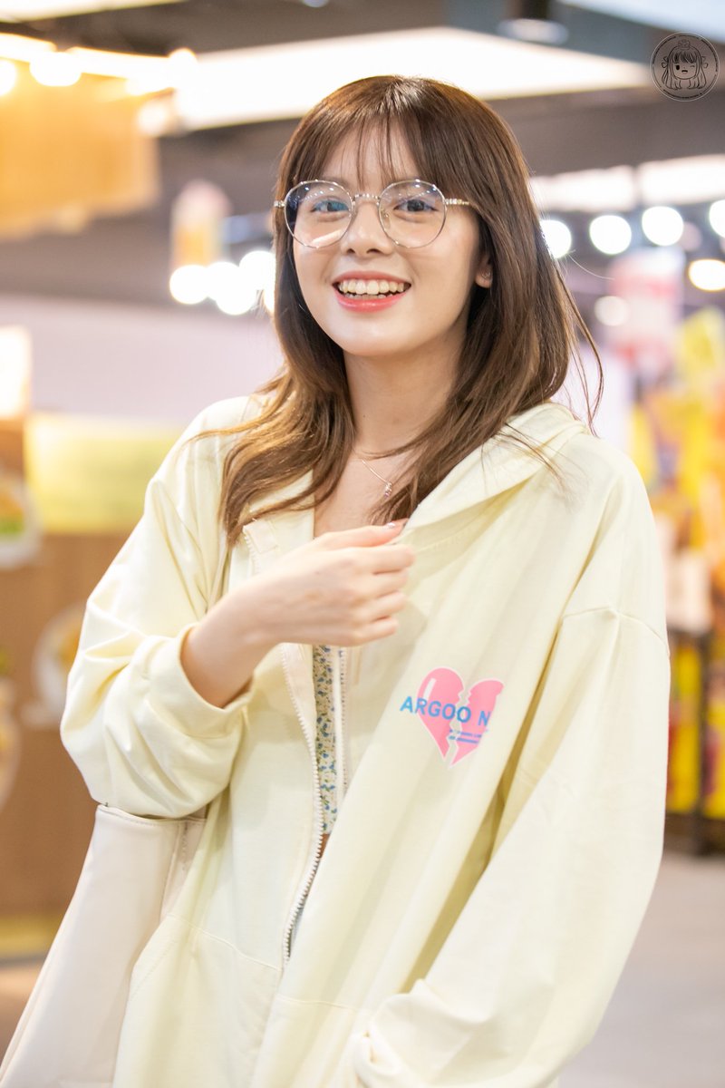 Pancake BNK48 THFC on Twitter: "— Pancake pic หัวใจทั้งหมด มอบให้เธอ 🫰🏻 #PancakeBNK48 # ...