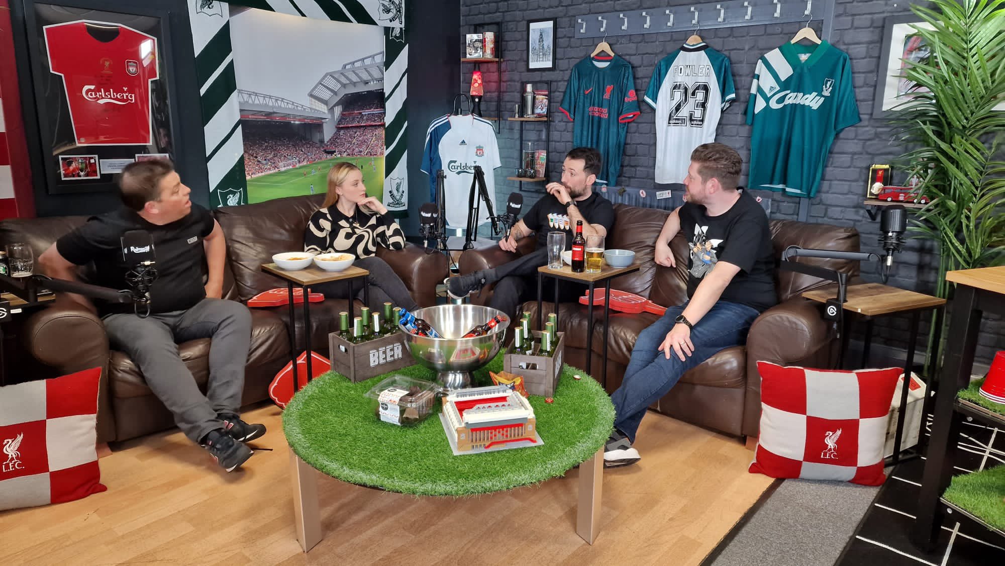 The Redmen TV on Twitter: "RT @dan_clubbe: Thursday Night Pint debut 📦 https://t.co/BEtWmyt4Rn ...