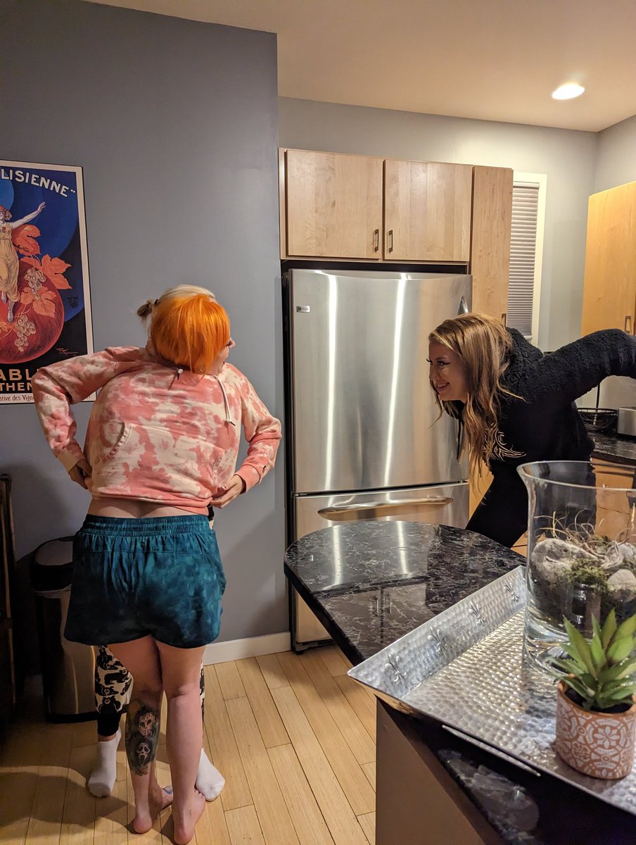 RenÉe On Twitter Just Girls Doing Girl Things