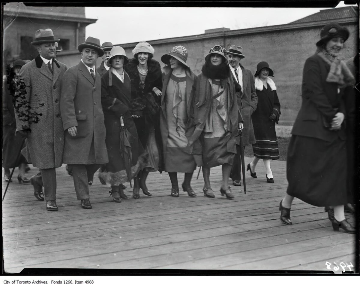 Old Canada Series on Twitter: "RT @oldTOseries: Easter celebrations at Sunnyside Pavilion in ...