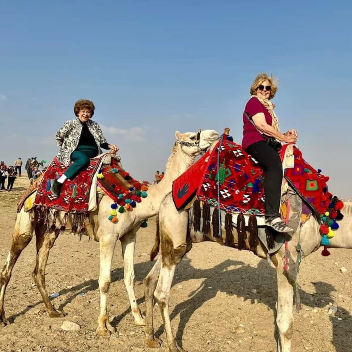 Pubity On Twitter 81 Year Old Best Friends Travel Around The World In