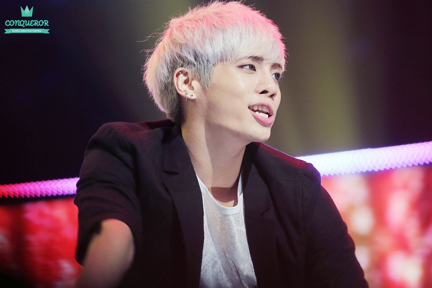 종현 JONGHYUN (@jjonghdpics) / Twitter