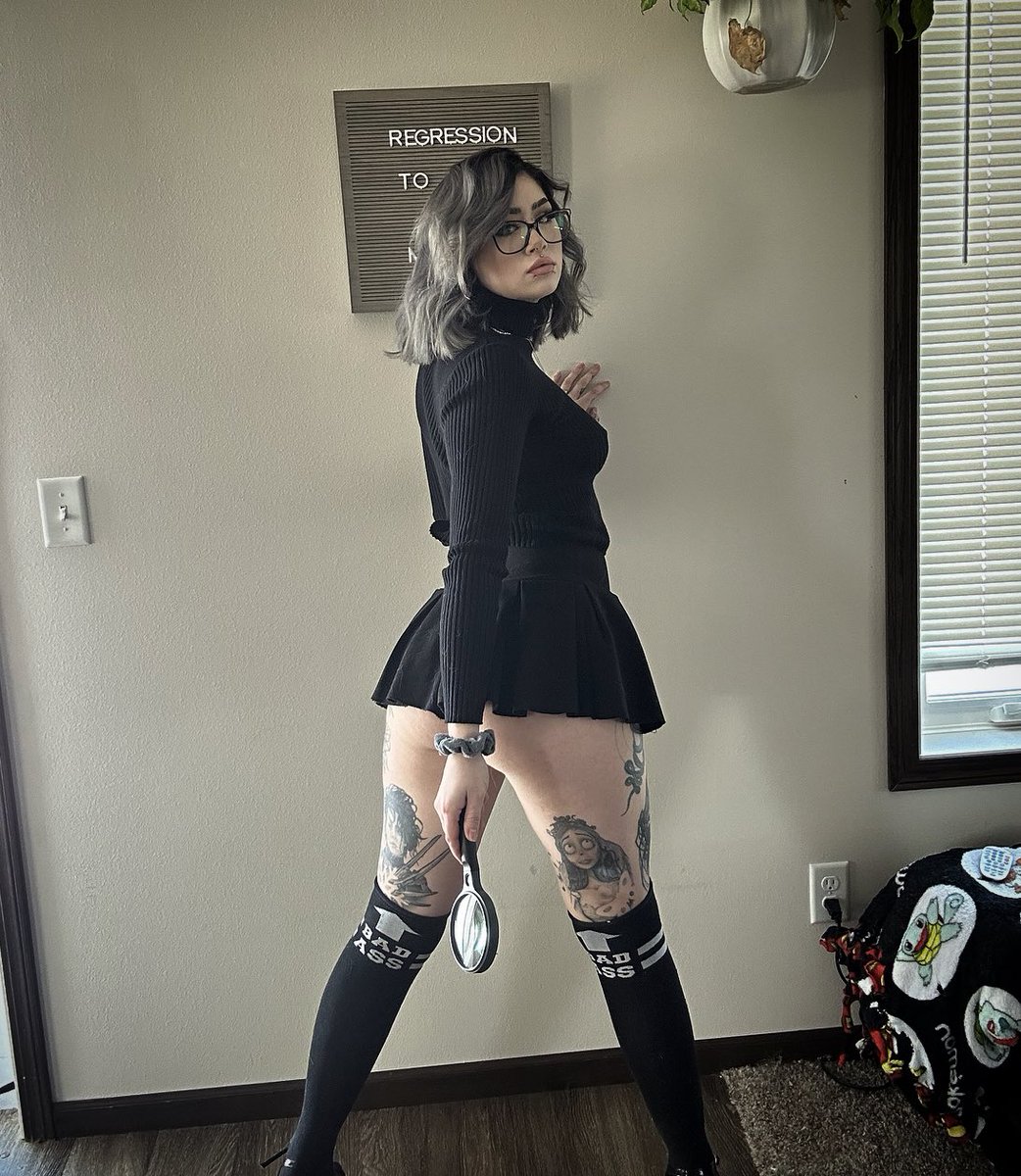 ash on Twitter: "https://onlyfans.com/mellonball3r"