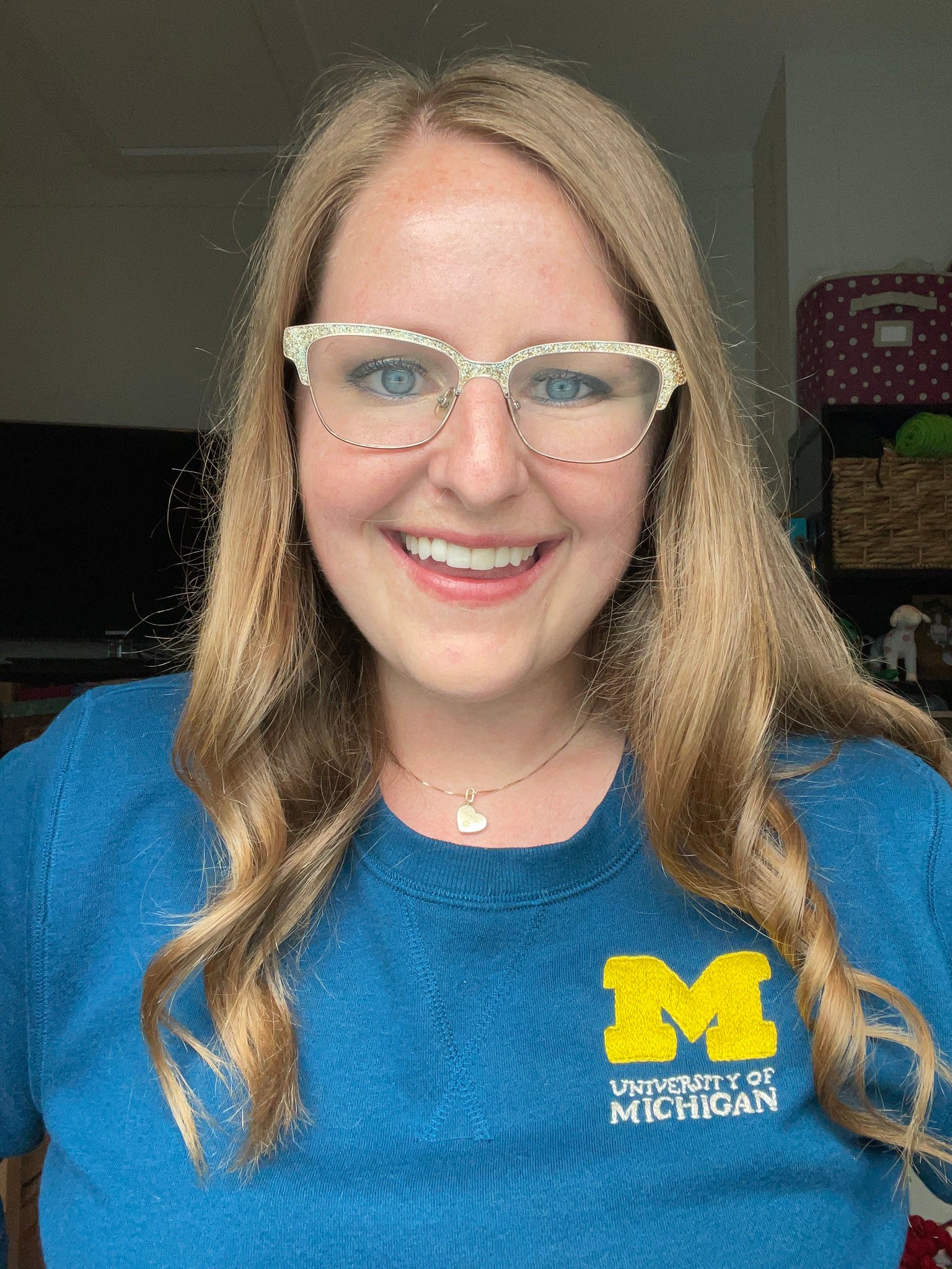 Lizbeth 'Libby' Benson, PhD on Twitter: "I am thrilled to share I have accepted a tenure track ...