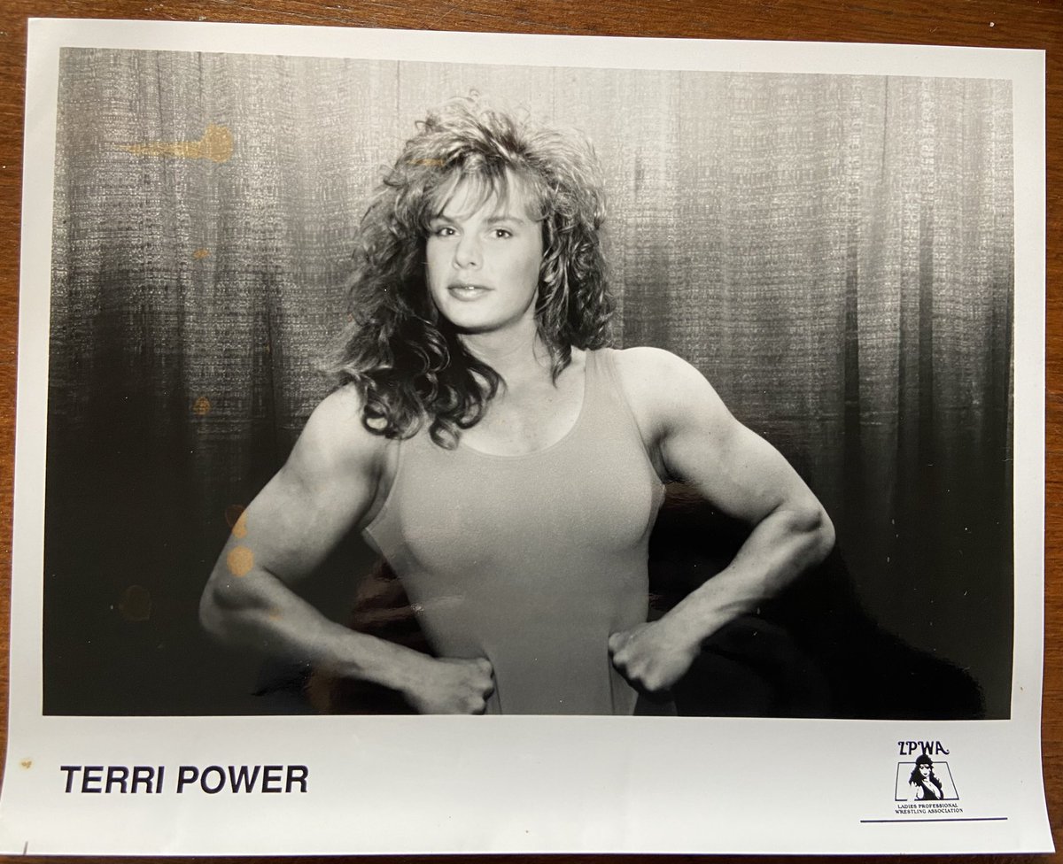 𝒱𝒾𝓃𝓉𝒶𝑔𝑒 𝒜𝓂𝒶𝓏𝑜𝓃𝓈 on Twitter: "RT @ostpies: Young Terri Power with the LPWA:"