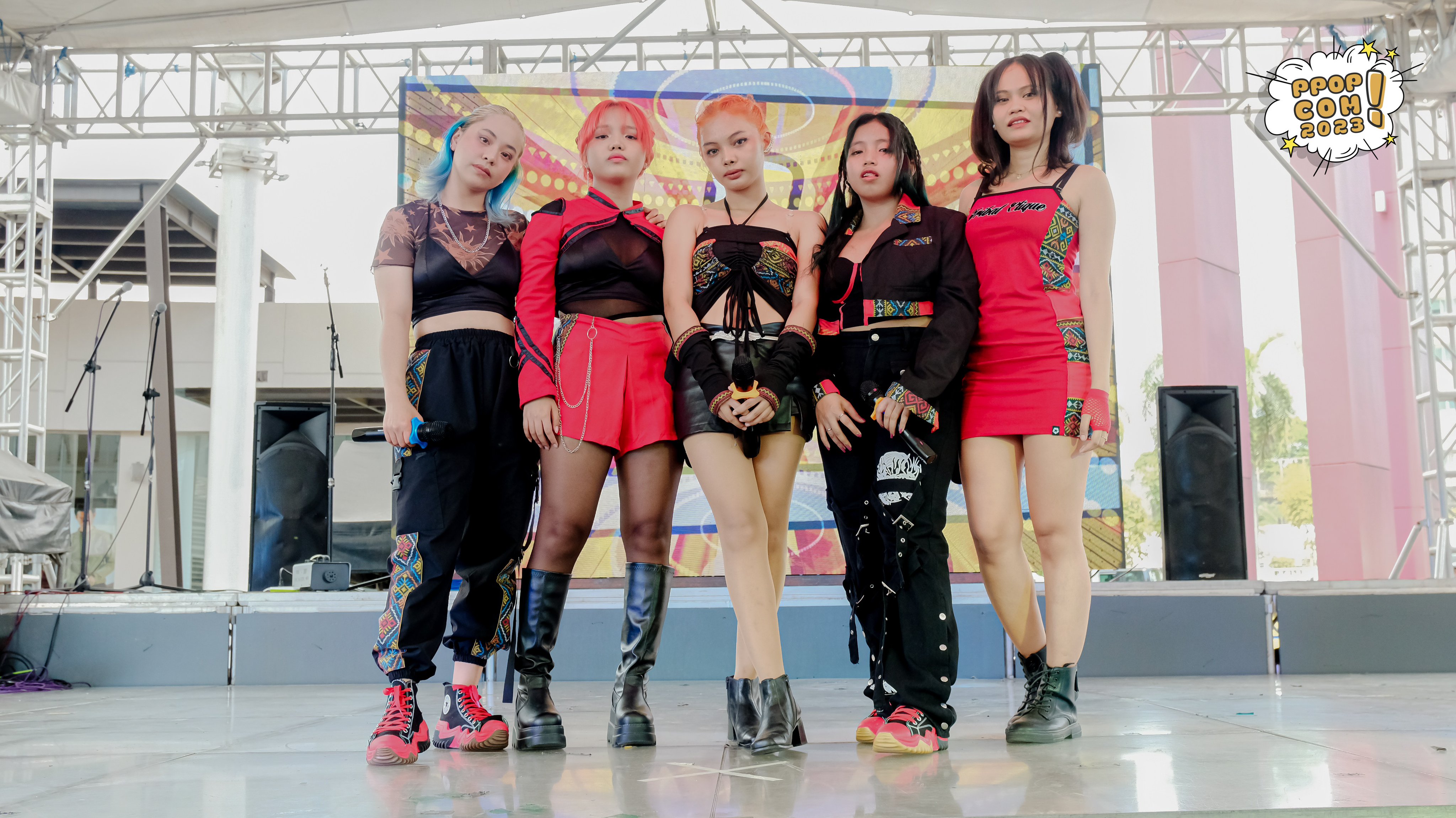 PPOPCOM on Twitter: "@OfficialHaliya Dressed in red and black , Moon ladies @OfficialHaliya are ...