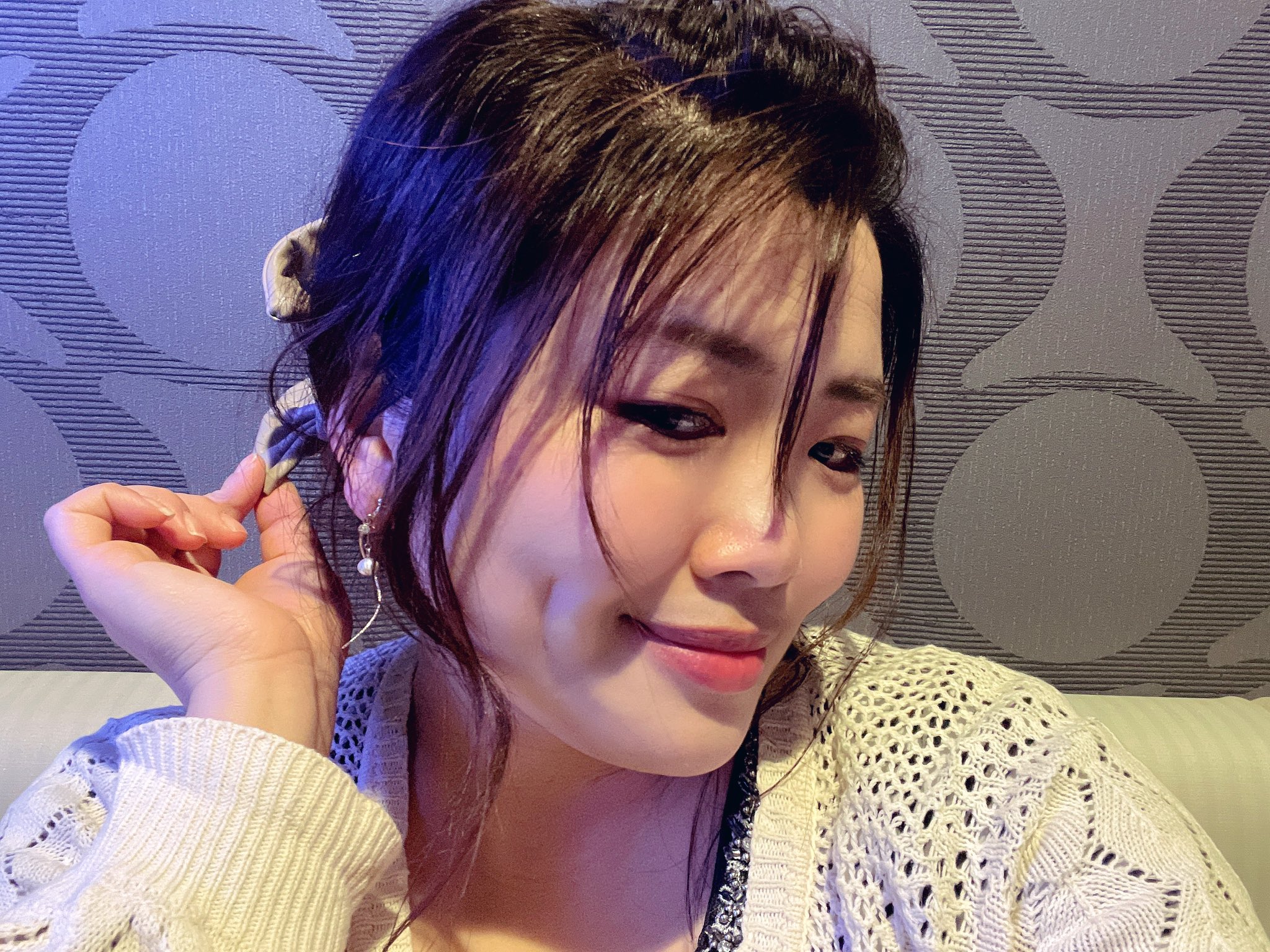 kurumi rutile シンガーソングライターやってます。 on Twitter: "3COINSにて、半額になってたお団子してギュッてやるやつ(名前わからないw)、楽で良いですねぇ🙌🏻 ...