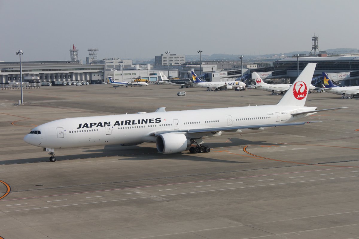 せ。 on Twitter: "JALの77W、JA731J詰め合わせ やはりフラッグシップは大きくてカッコいい☺️ ヾヽヽ ( ,,・8・) ちゅんなあ…。 ミ_ノ