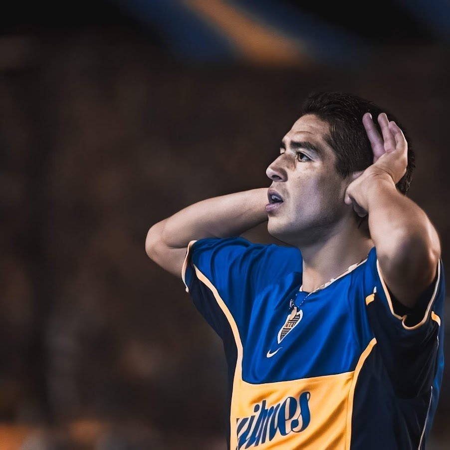 [HILO] 🔙🔙 Se cumplen 22 años del Topo Gigio de Riquelme de tan solo 22 ...