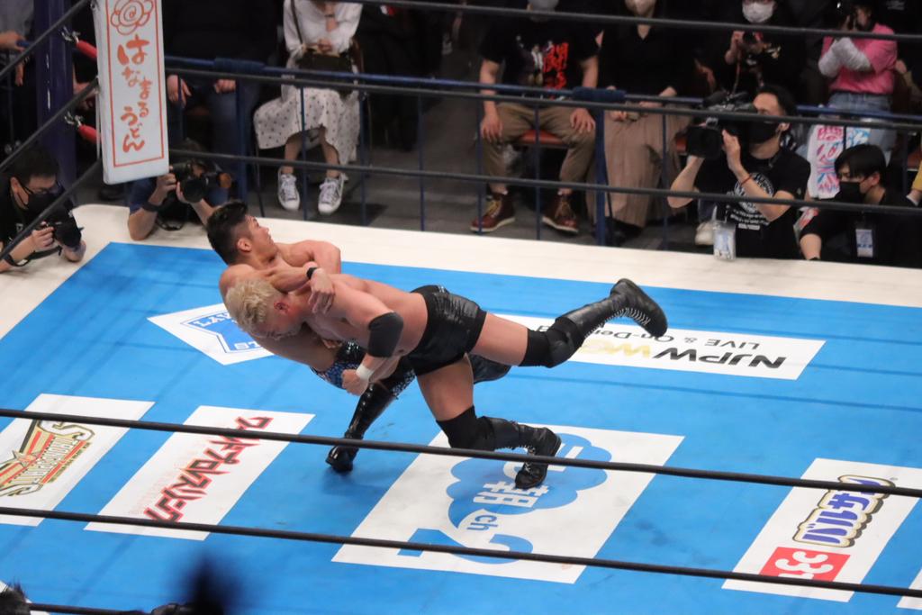 カクトウログ📶プロレス/格闘技 on Twitter: "9 IWGP世界ヘビー #njSG #njpw 両国 [第6代王者]オカダ・カズチカ (1/60) [挑戦者/NJC覇者]SANADA ...