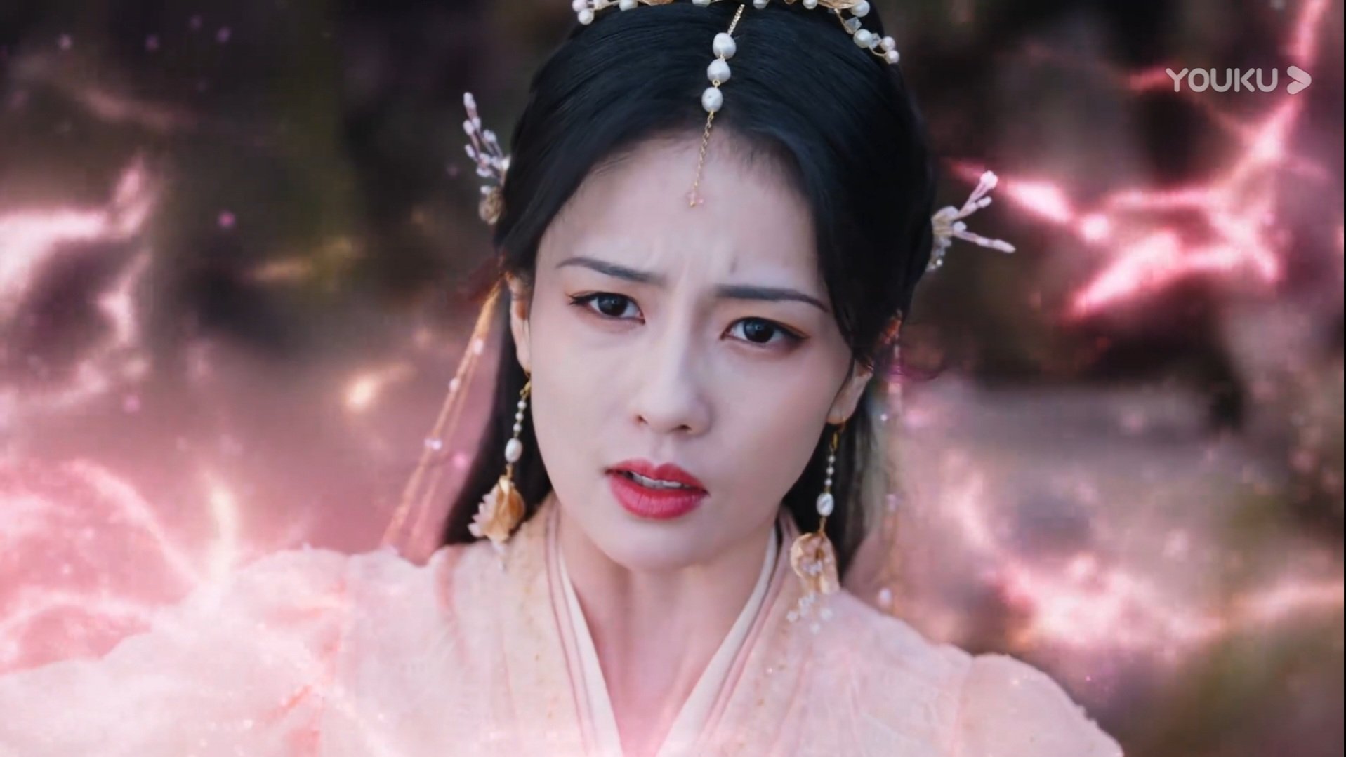 iana🪻🌌 missing mingjiu & jinsu on Twitter: "The World-Alluring Jade was a famous scene in the # ...