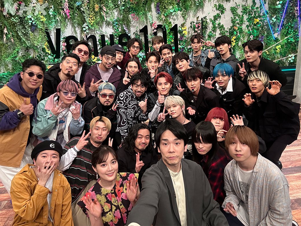 Venue101 on Twitter: "🎫#Venue101 終演🌠 放送終了後、みんなでパチリ📸 😎#梅田サイファー 🐯#JO1 🍾#シンガーズハイ #濱家SPサイファー も #新企画 ...