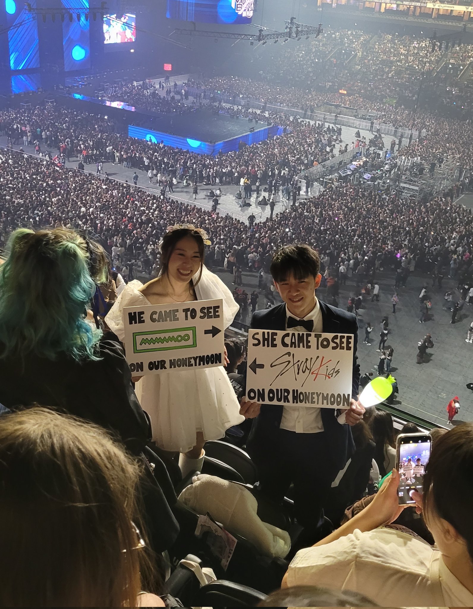 Stray Kids Brasil • SORTEIO 📌 on Twitter: "「 #RANDOM • 08.04.23 」 Casados e K-Poppers! 😍 Ela ...