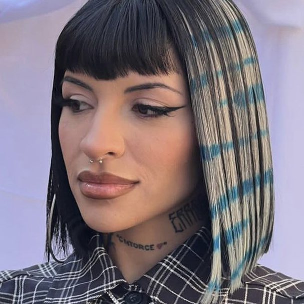 Yuli♡ (@Yulii_LP) / Twitter