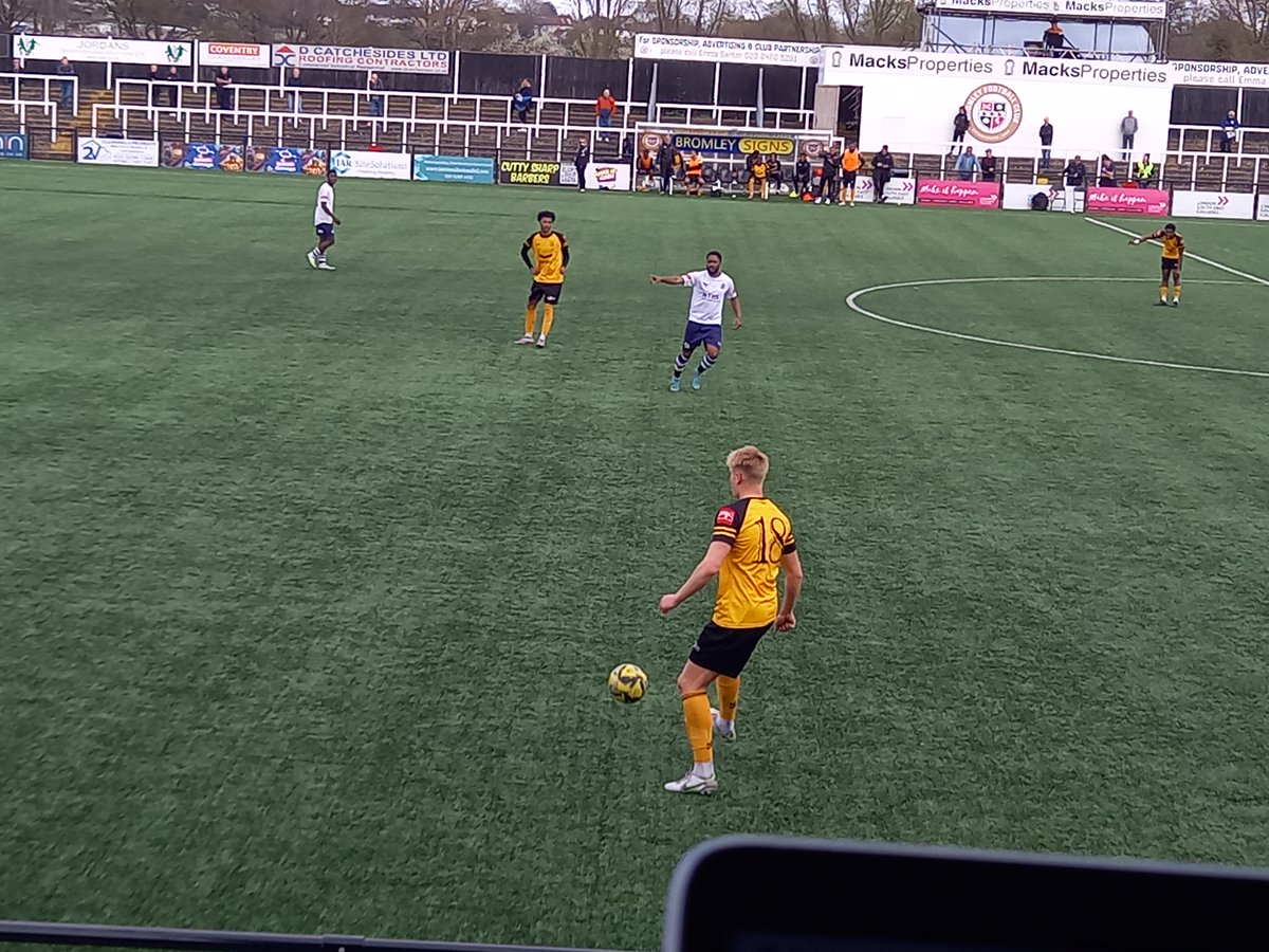Cray Wanderers FC on Twitter: "Match Report - @OfficialWands vs @CorinthianCas, Isthmian Premier ...
