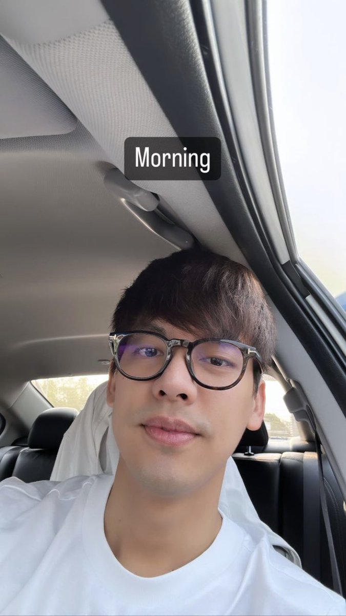 ☻ ☼ สุดติ่ง SBFIVE ｡ ‿ ｡ on Twitter: "มอนิ่งคับ ขอให้เป็นวันที่ดีค่ะ 💙💙 #TaeDarvid"