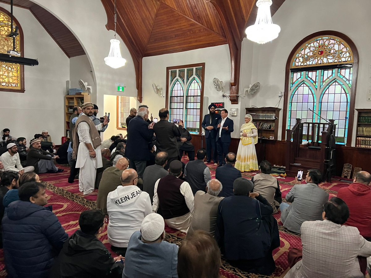 Patrick Brown on Twitter: "A pleasure to speak at the Masjid Al-Salam ...