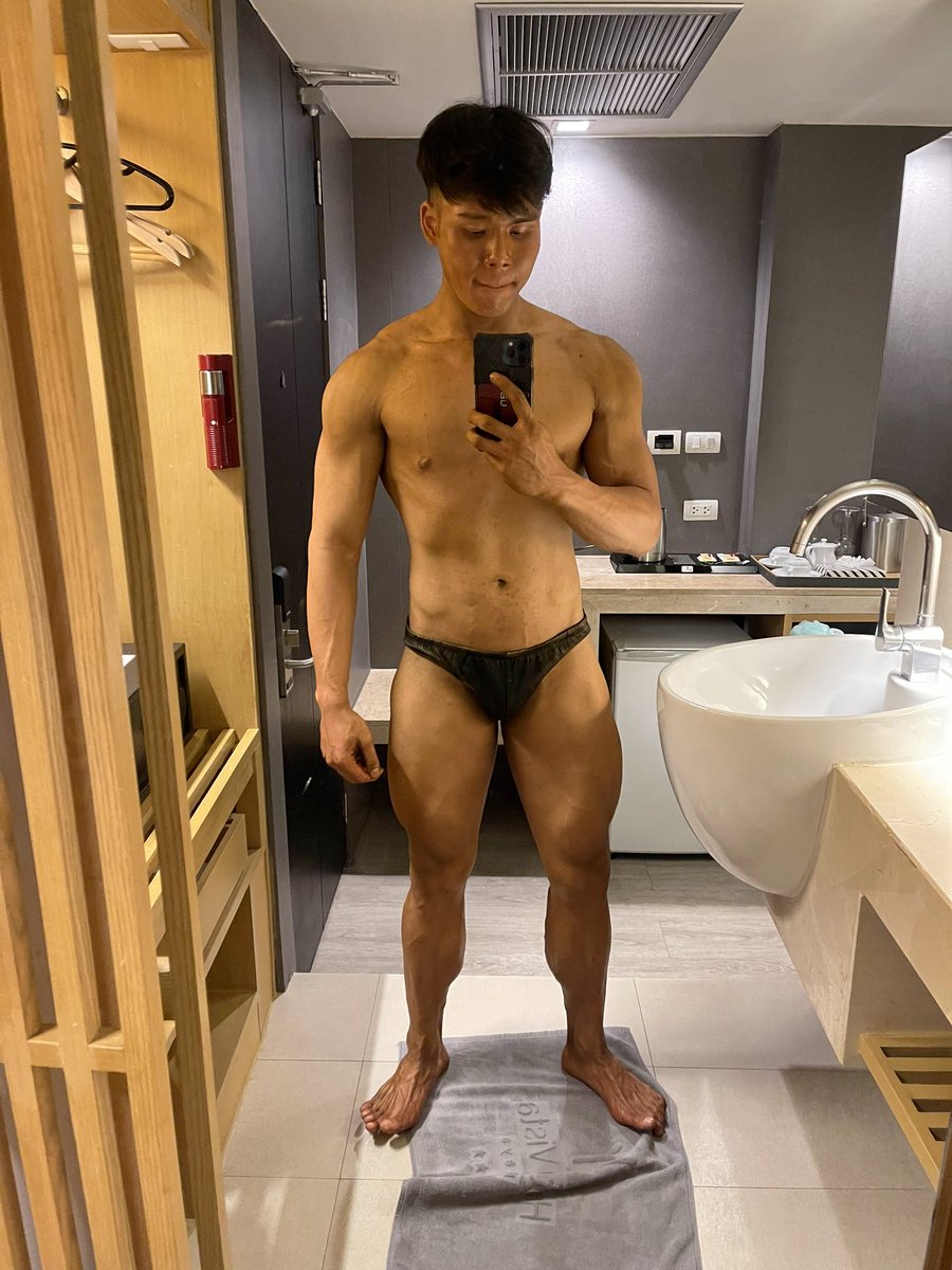 Jetsada wangkaew on Twitter: "🥹🥹 สมัยพร้อมบาง"