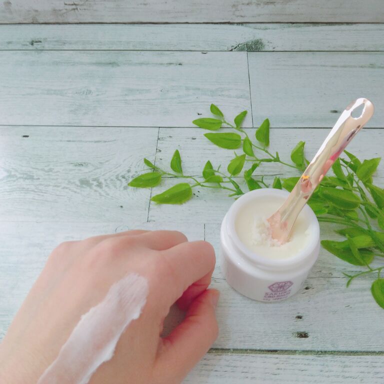 hyskensui on Twitter: "SAKURA CBD BALM RELAX使用です。 内容量45gに対してCBD1000mg配合の超高濃度バームです。 SAKURA CBD ...