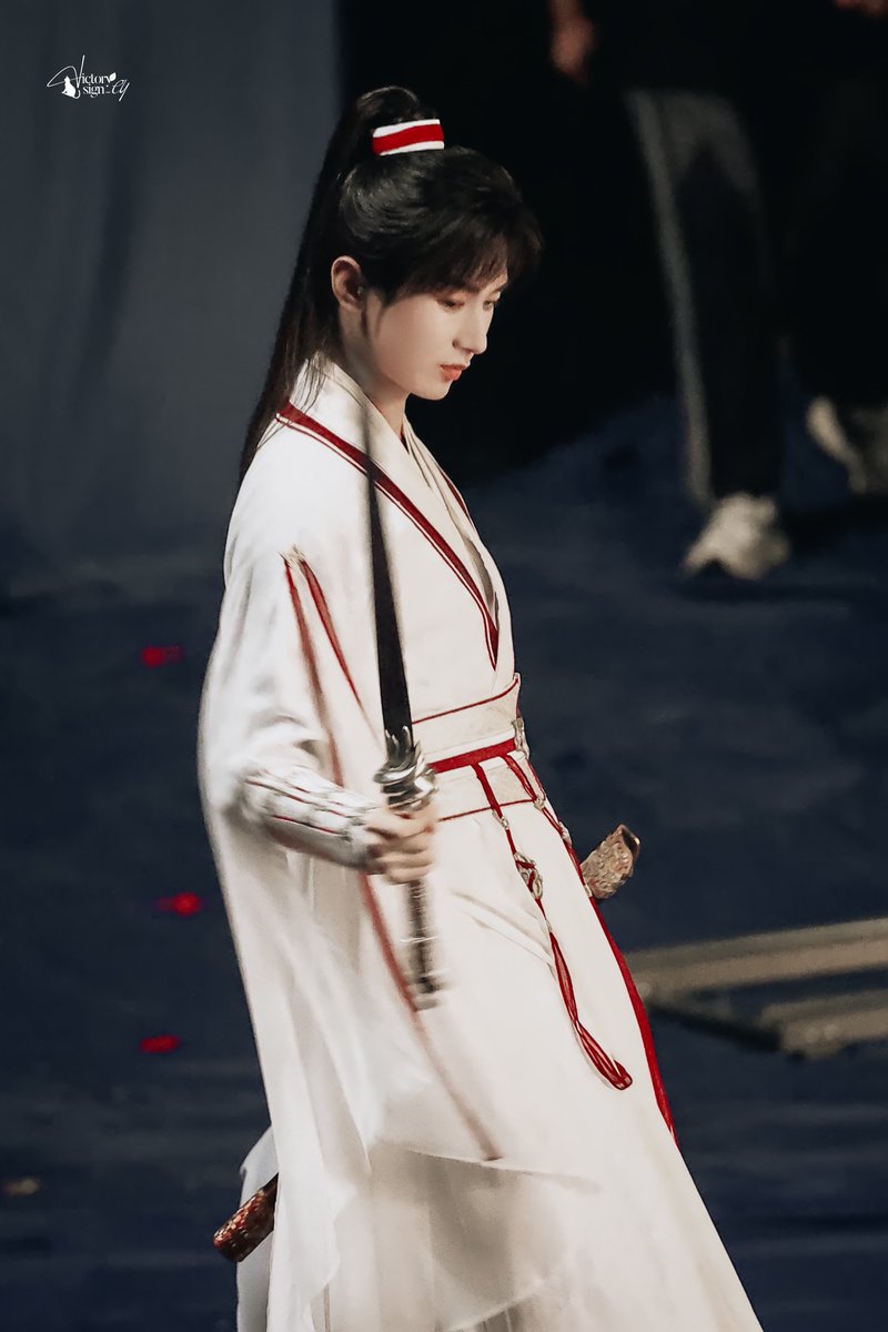 chengyi appreciation account 🌙 on Twitter: "#chengyi as li xiangyi for mysterious lotus casebook ...