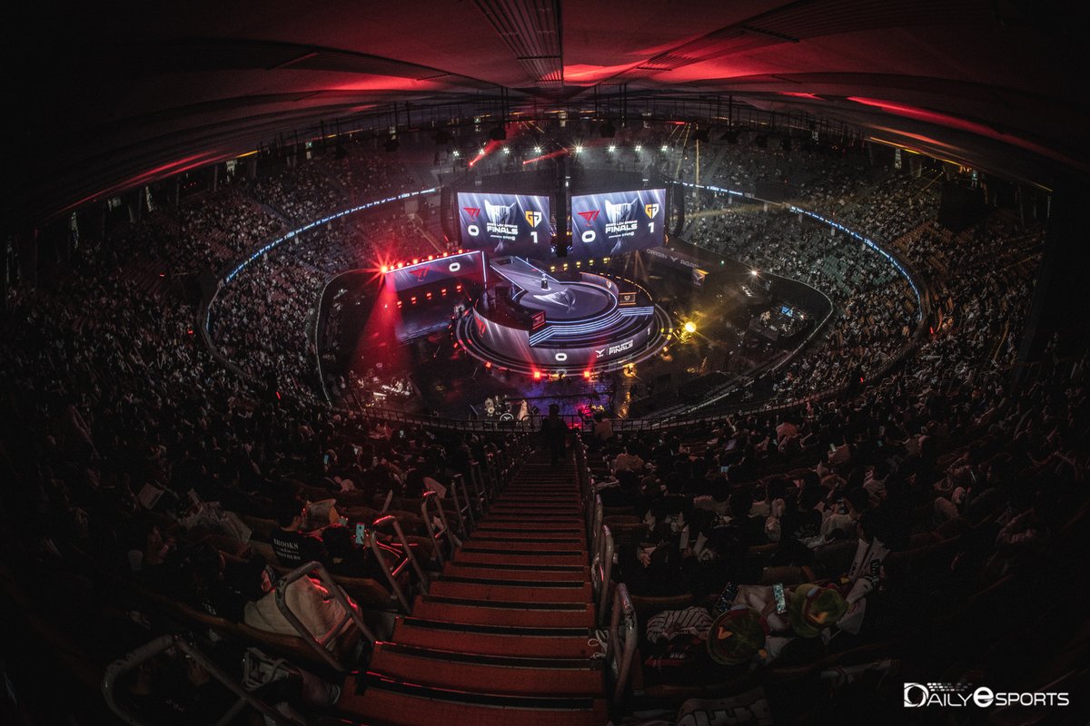 kenzi on Twitter: "#LoL #LCK .@LCK Spring Finals @lolesports Jamsil indoor stadium"