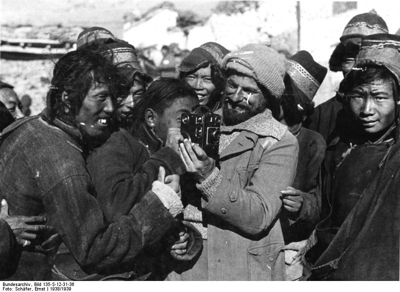 El Tíbet y los nazis Para aprovechar la polémica del Dalai Lama y la ...