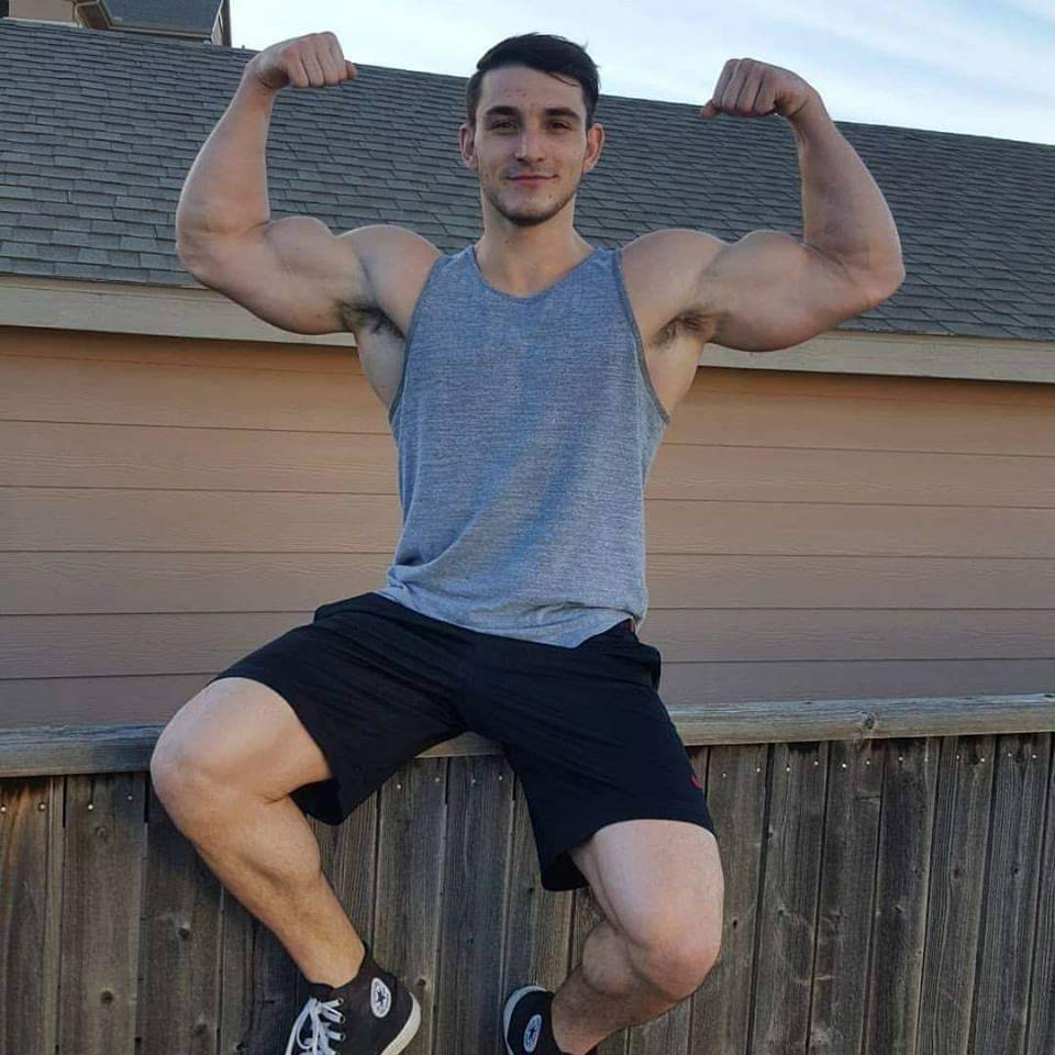 Tom Sellers on Twitter: "RT @DjMarcoAndre: #Music #Muscle #Fitness @tumblr https://at.tumblr.com ...