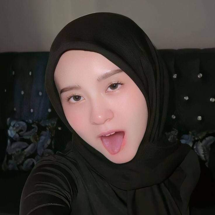 dood link update on Twitter: "RT @renatacahya96: #1 Cewek Hijab Hitam dicari cowo sosmed Apk ...