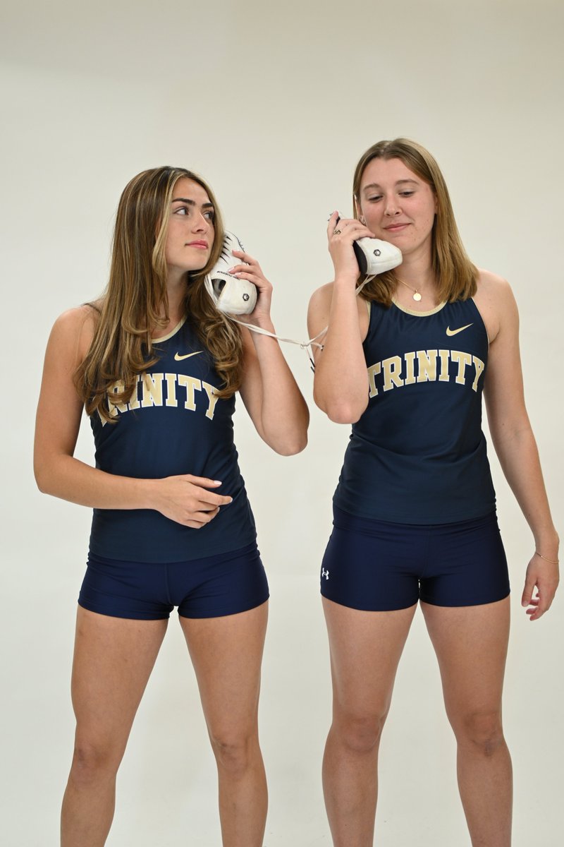 Sexy Pics On Twitter Shes Asking Her Team Mate If Her Cameltoe Looks