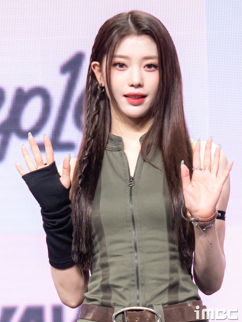 shen xiaoting pics 🦌 on Twitter: "📎https://naver.me/GjGzPihQ 📎http://stardailynews.co.kr/news ...