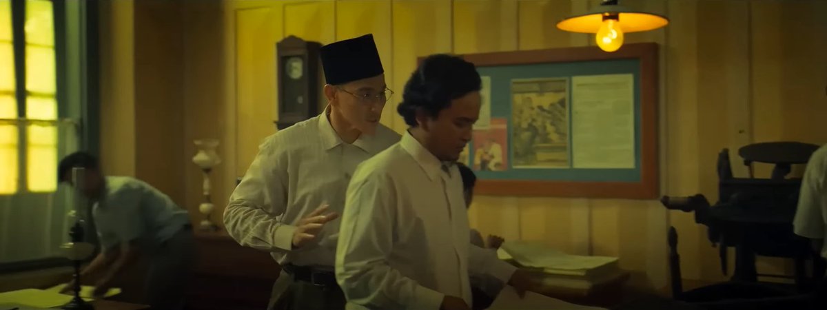 Habis Nonton Film on Twitter: ""Buya Hamka tuh siapa sih?" Nah, jawabannya ada di Buya Hamka Vol ...