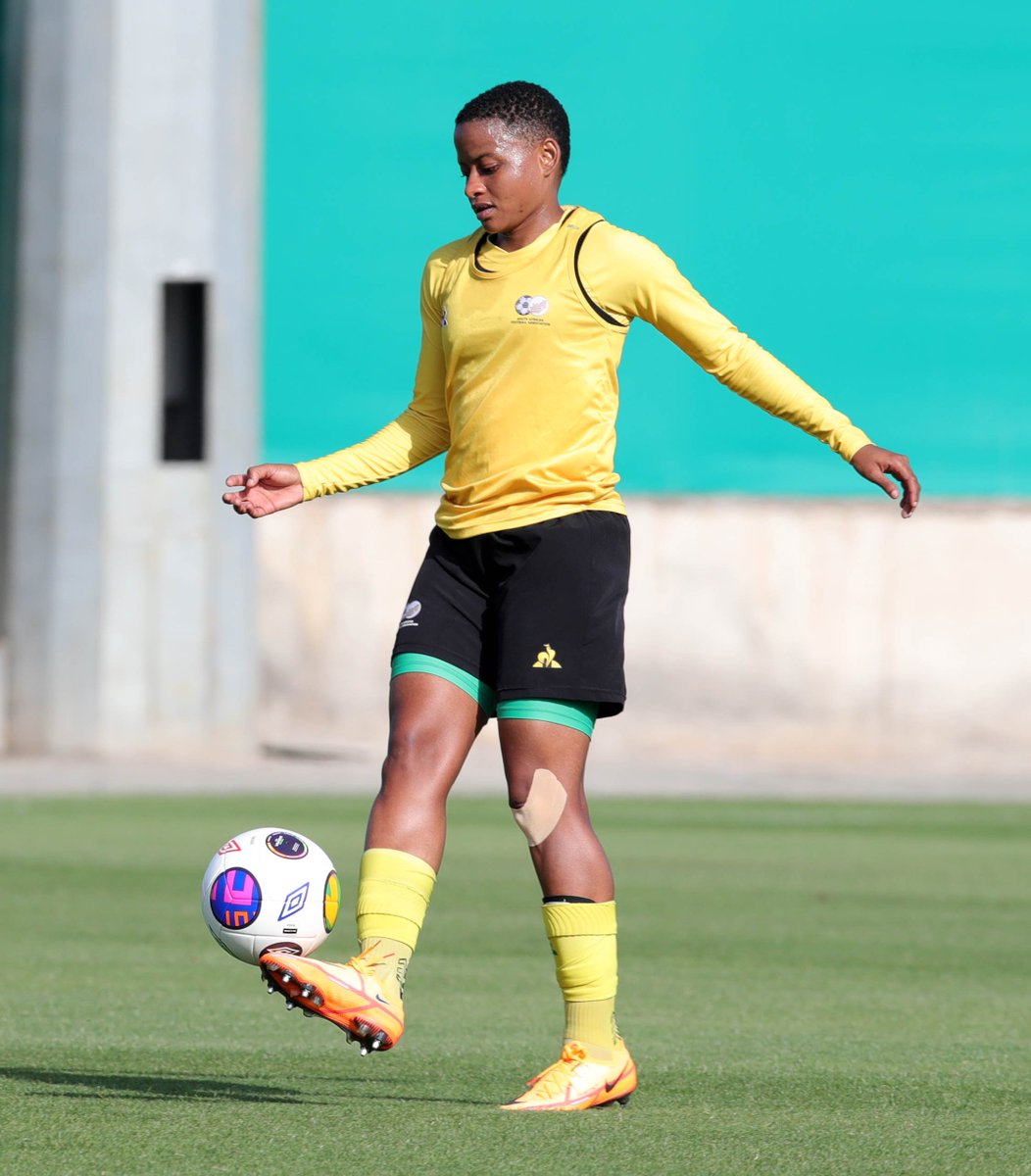 Jessica 💋 on Twitter: "RT @Ronewa_Mathephe: This is a Refiloe Jane Appreciation Post! ⚽ 🔥"