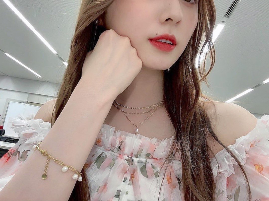 ♂か え く ん 🍁 on Twitter: "梅澤さんによるうつくしいの連鎖 https://instagram.com/p ...