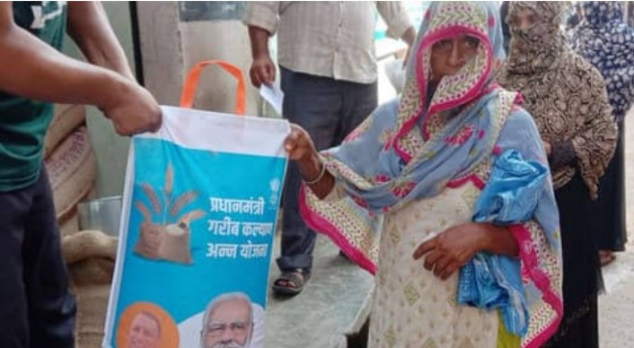 Why Modi govt giving free ration to 80 crore people (Explained) One of ...