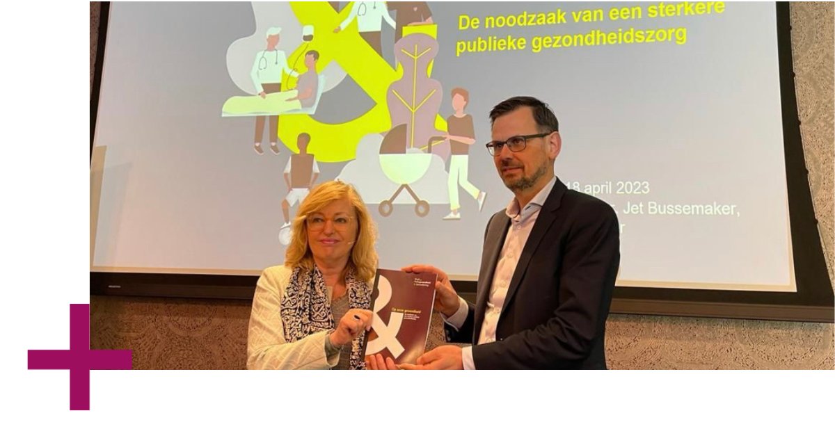 Marie-Louise Boer 🇪🇺🇺🇦 on Twitter: "RT @KAMG_NL: Vandaag overhandigt voorzitter @Jet_Bussemaker ...