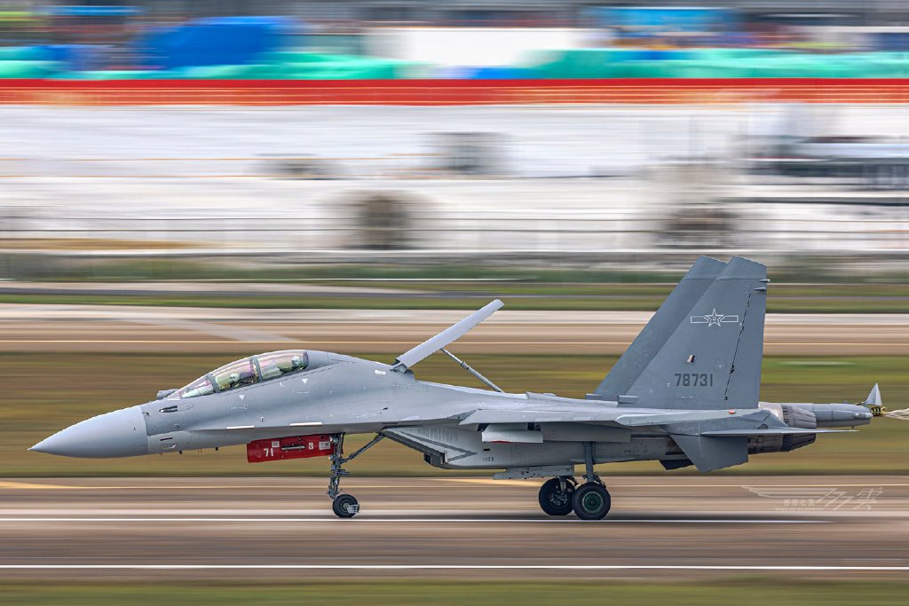 International Defence Analysis on Twitter: "#J10C #J11 #J15 #J16"