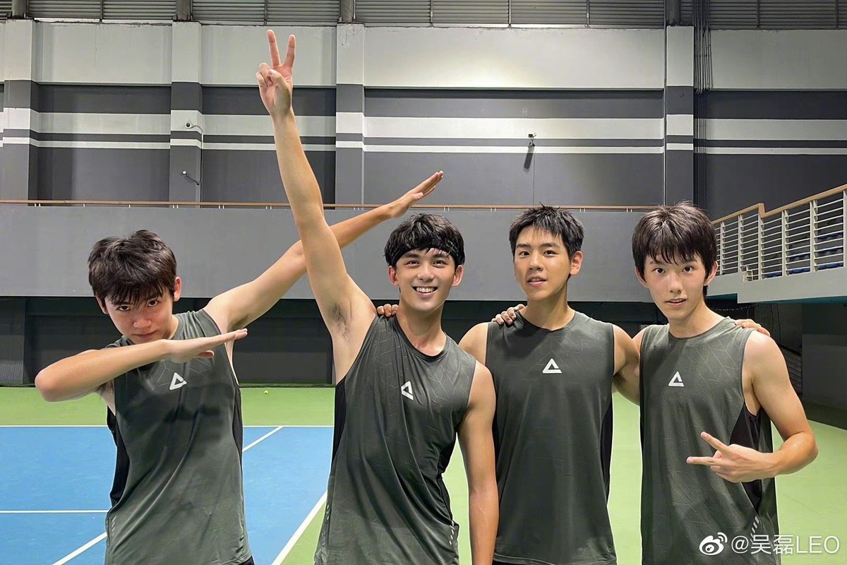 cdrama tweets on Twitter: "#WuLei shares behind the scene snaps with #NothingButYou’s costars ...