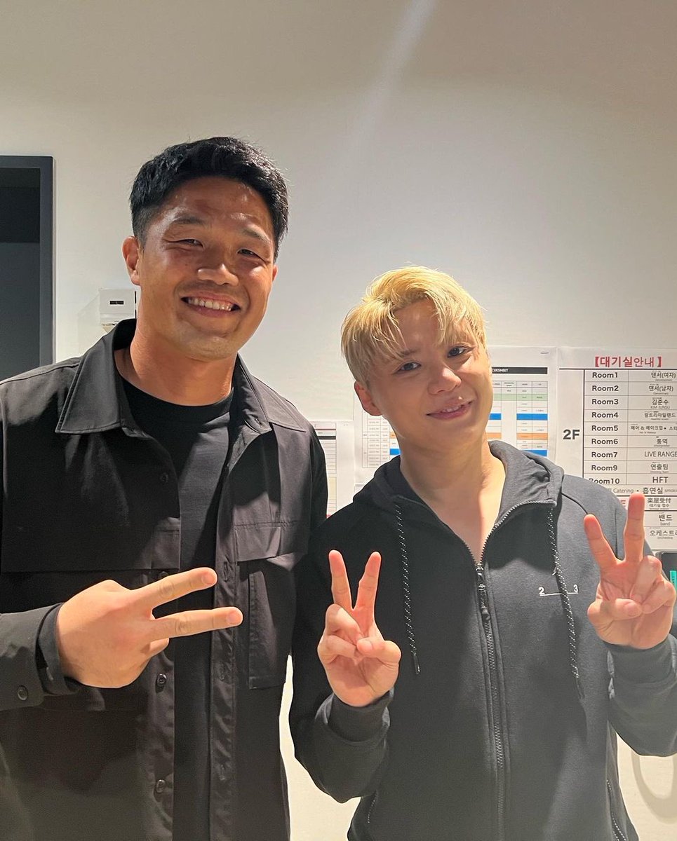 오마이준닷컴 on Twitter: "[INFO] jung.sung.ryong IG https://instagram.com/p/Cq41po4uywT/ #XIA #김준수 ...