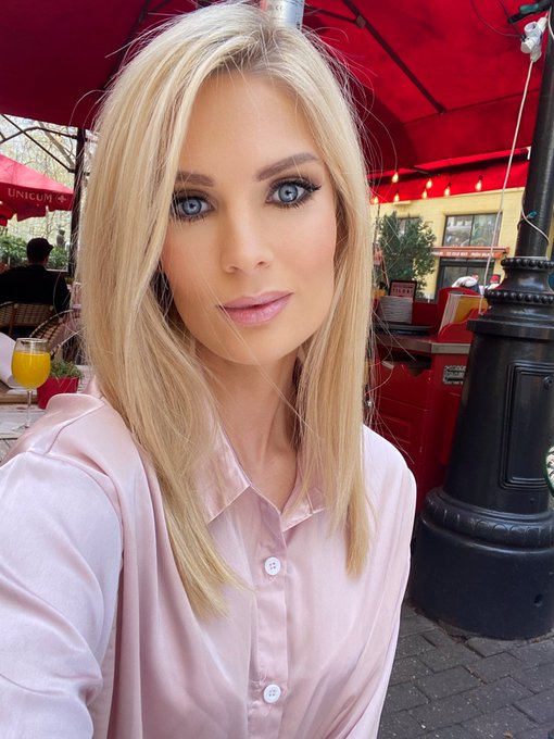 Tw Pornstars Candee Licious The Most Liked Pictures And Videos From